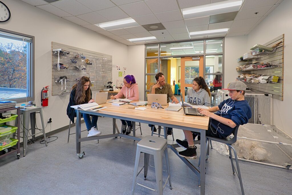 Quest Forward Academy – QKA – Quattrocchi Kwok Architects